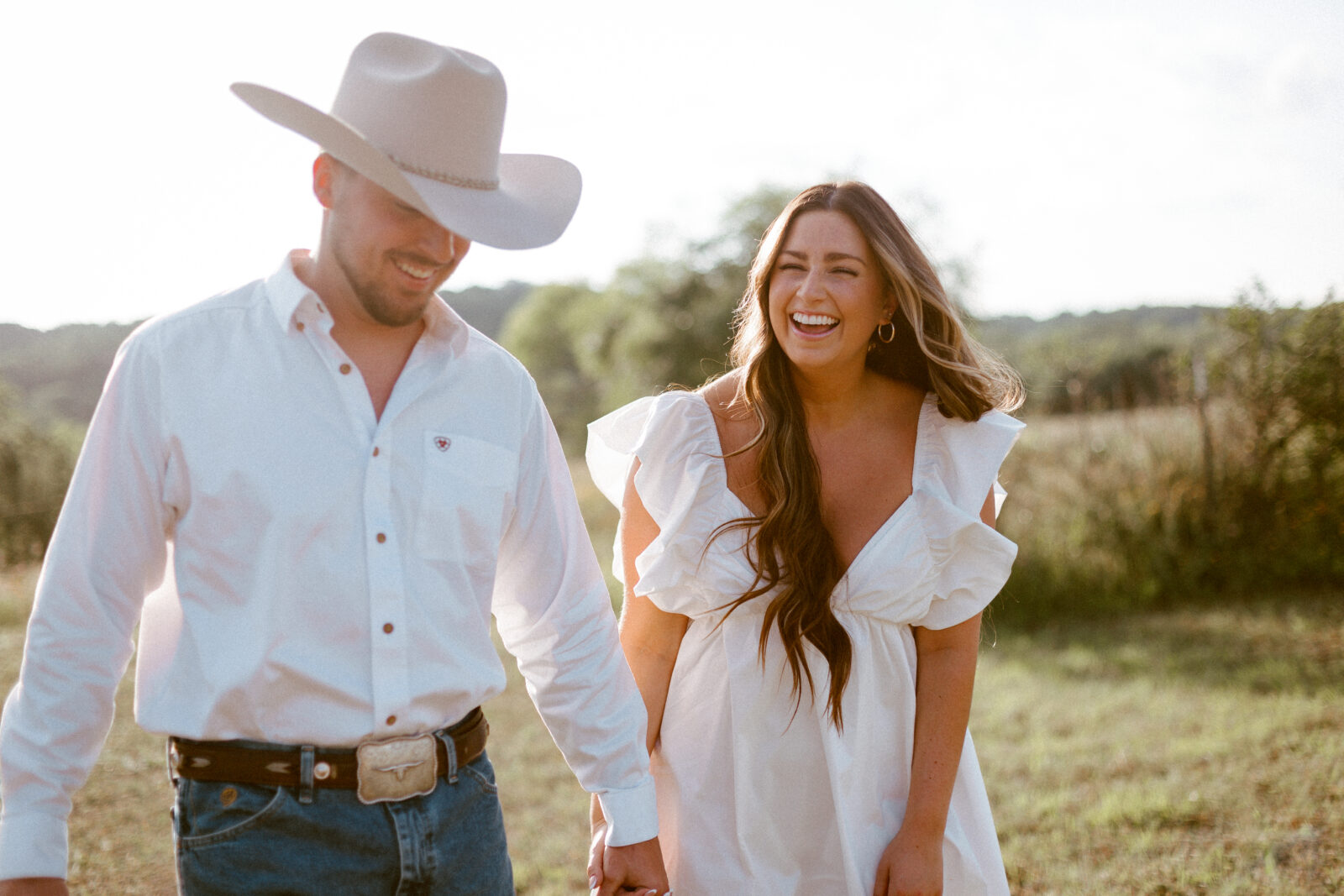 Modern Western Engagement Photos in a Field | San Marcos, TX ...
