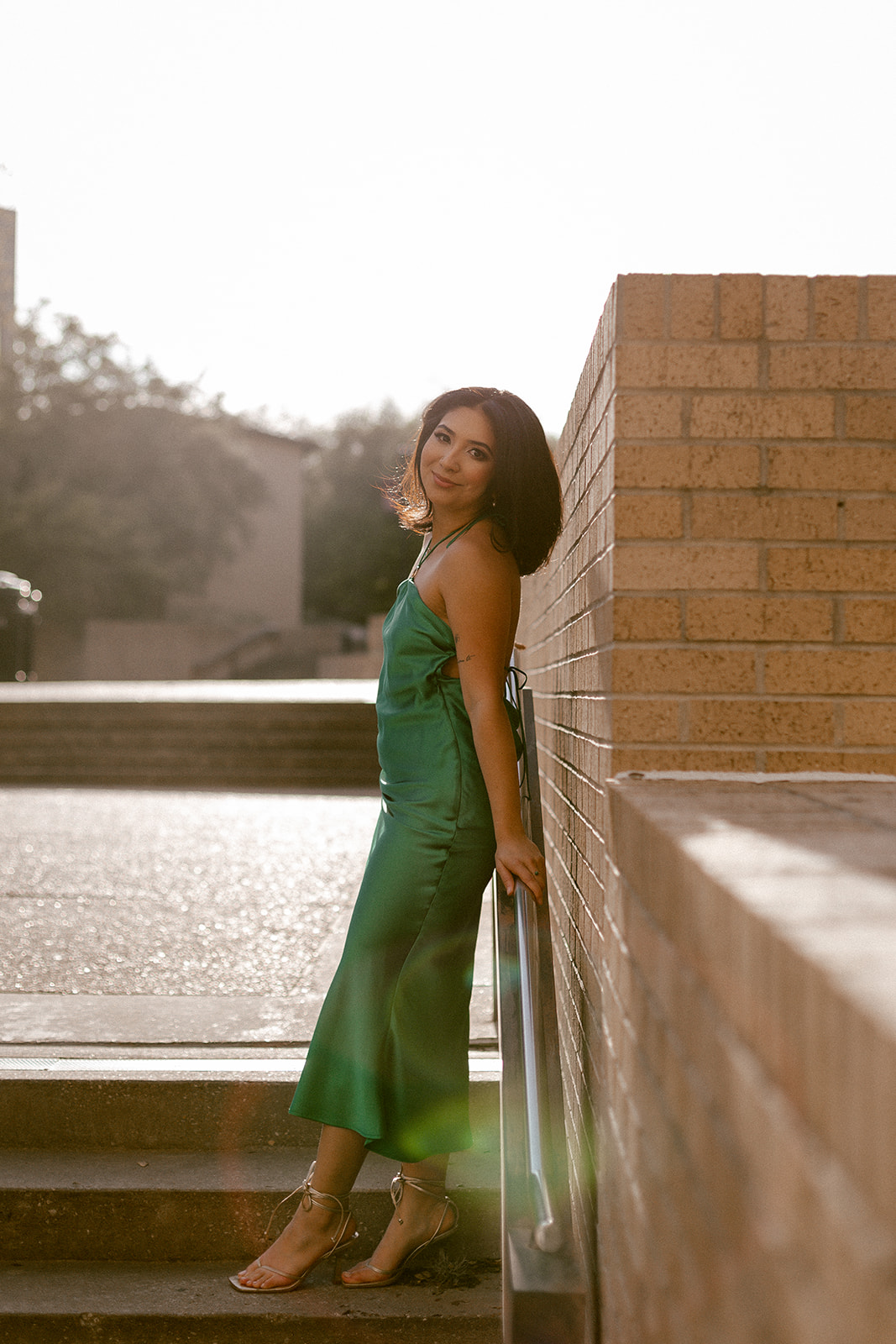 Classy and Modern Grad Photos | Texas State University in San Marcos ...