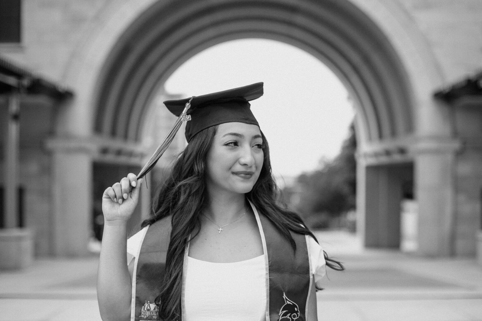 White Outfit Grad Photos | Texas State University in San Marcos, TX ...