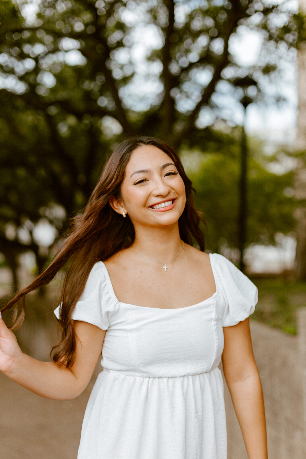White Outfit Grad Photos | Texas State University in San Marcos, TX ...